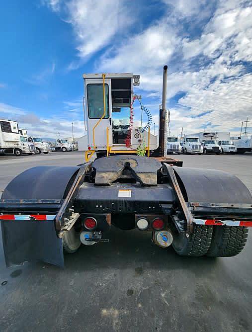 2017 Capacity SABRE 5 4X2 For Sale | Yard Spotter | #756086