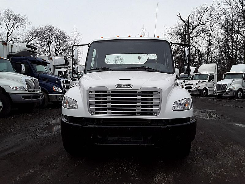 2019 Freightliner M2 106 For Sale | 22' Box | #222312