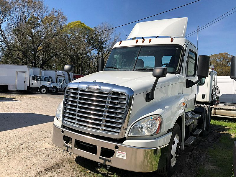 2018 Freightliner CASCADIA 125 For Sale | Day Cab | #786258