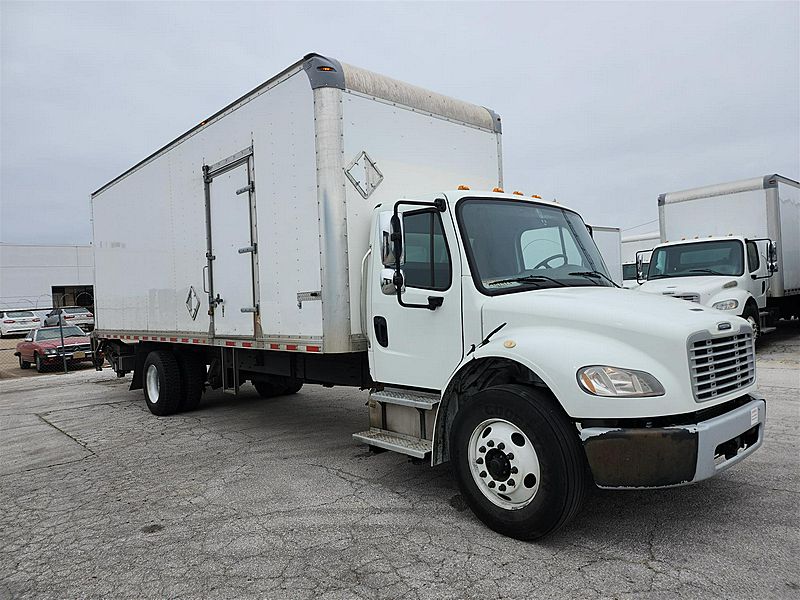 2019 Freightliner M2 106 For Sale | 26' Box | #821112