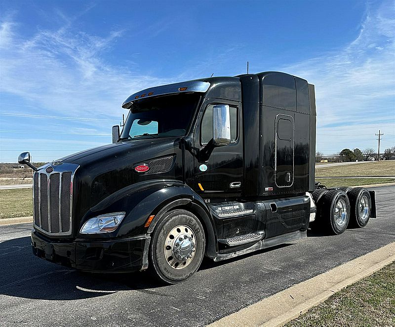 2019 Peterbilt 579 (For Sale) | 58" Sleeper | #0567770