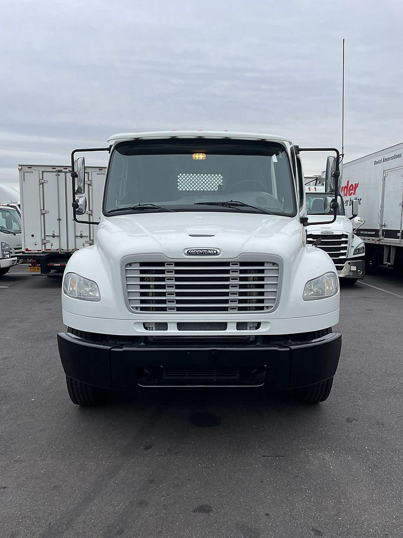 2014 Freightliner M2 106 For Sale | Flatbed | #553194