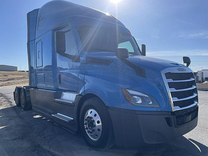 2020 Freightliner Cascadia For Sale | 72" Sleeper | #R46725