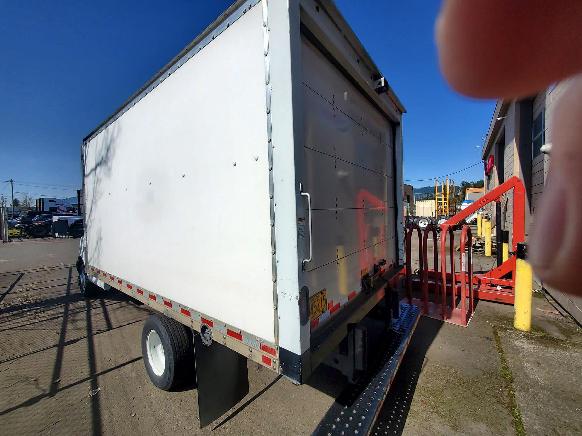 2020 GMC 3500 PARCEL VAN (For Sale) | Day Cab | #296054