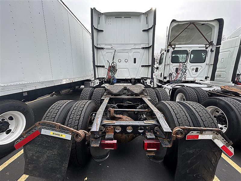 2019 International LT625 (For Sale) | 73" Sleeper | #812432