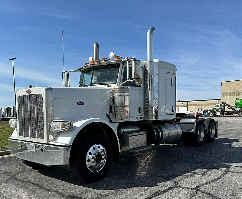 2019 Peterbilt 389 (For Sale) | 48" Sleeper | #0567590