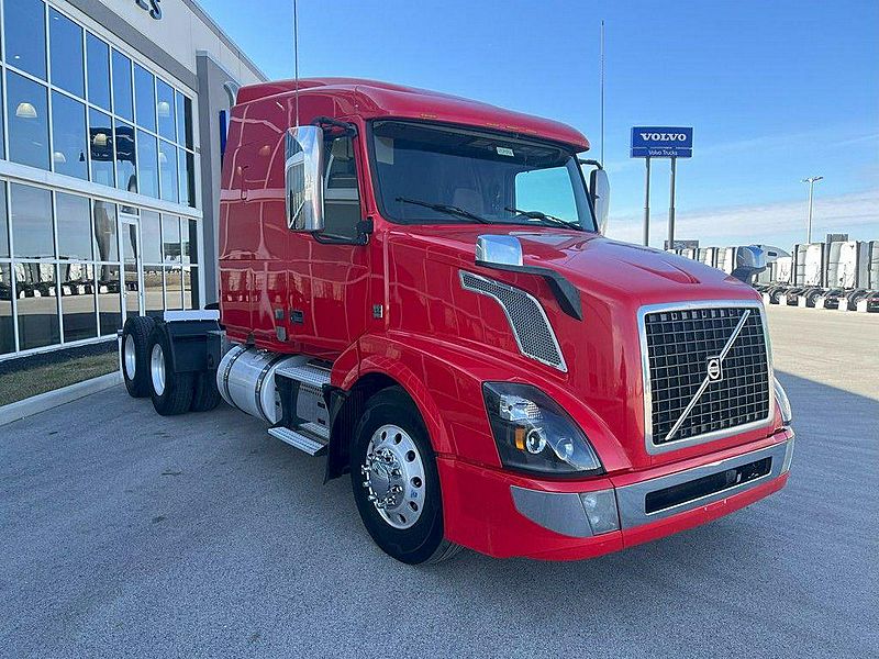 2018 Volvo VNL 630 (For Sale) | Sleeper Truck | #VT24570A