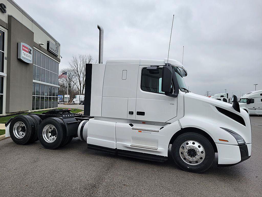 2024 Volvo VNL 400 For Sale | Sleeper Truck | #VT24577