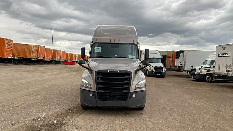 2023 Freightliner Cascadia For Sale | 72" Sleeper | #54003