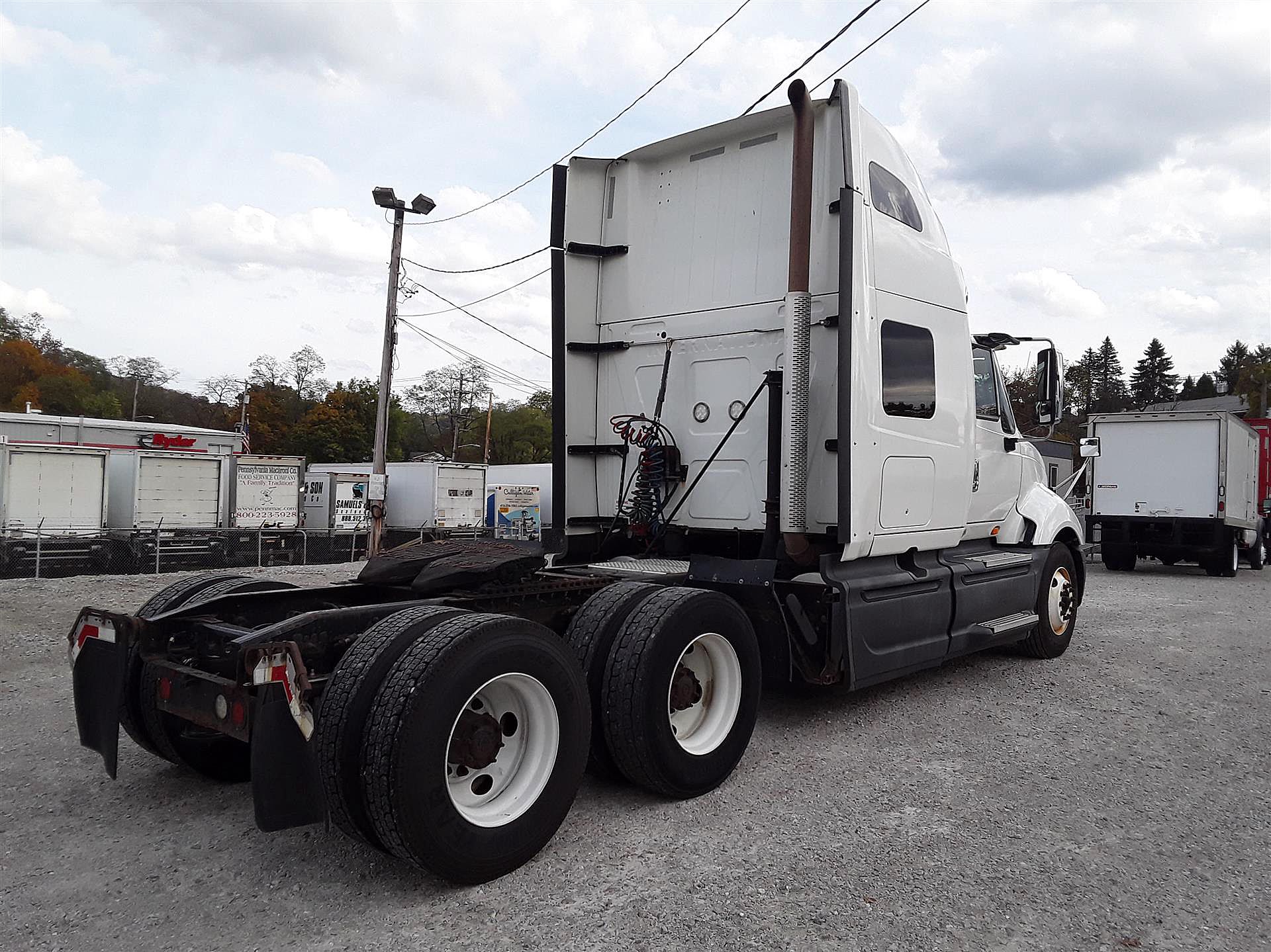 2015 International Prostar (For Sale) | 73" Sleeper | # U8730