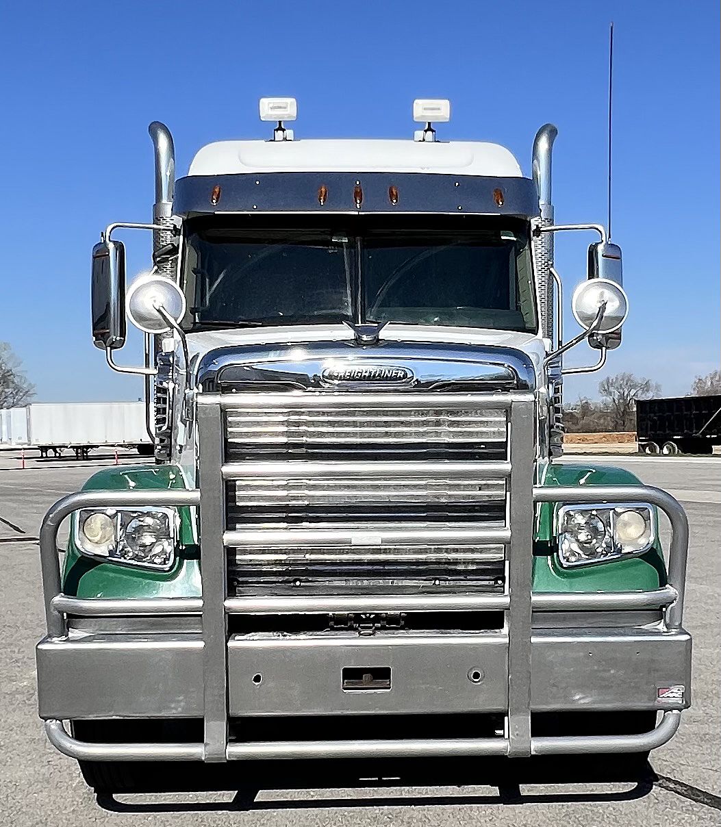 2018 Freightliner Coronado SD 122 (For Sale) | 58" Sleeper | #8188