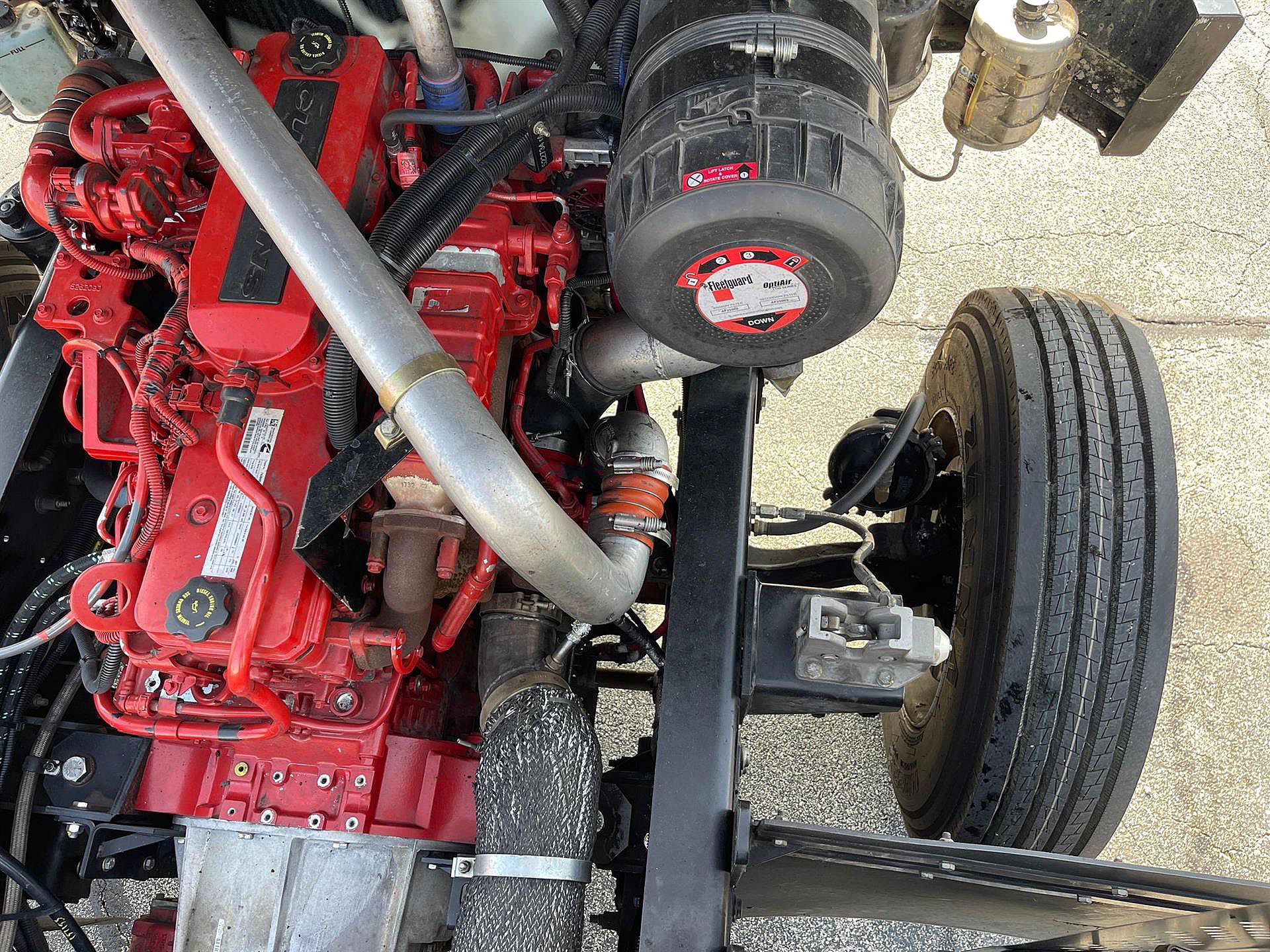 2018 Capacity Sabre (For Sale) | Yard Spotter | #U9968