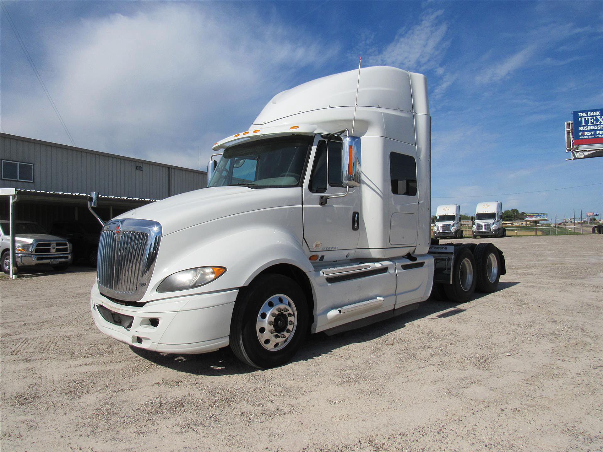 2017 International Prostar For Sale | 60" Sleeper | #725662