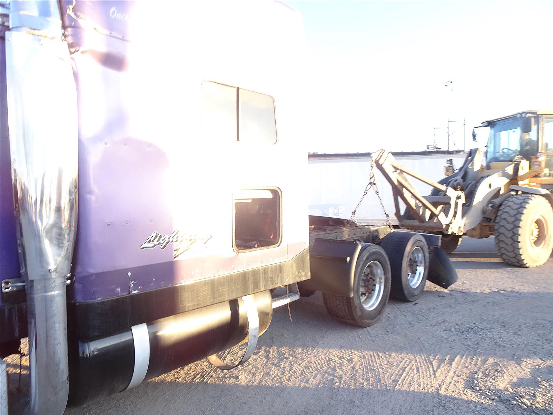 1996 Peterbilt 379 For Sale | Day Cab | #10400