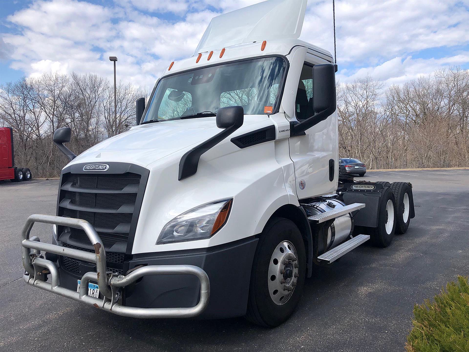 2022 Freightliner Cascadia PE116DC (For Sale) | Day Cab | #694242