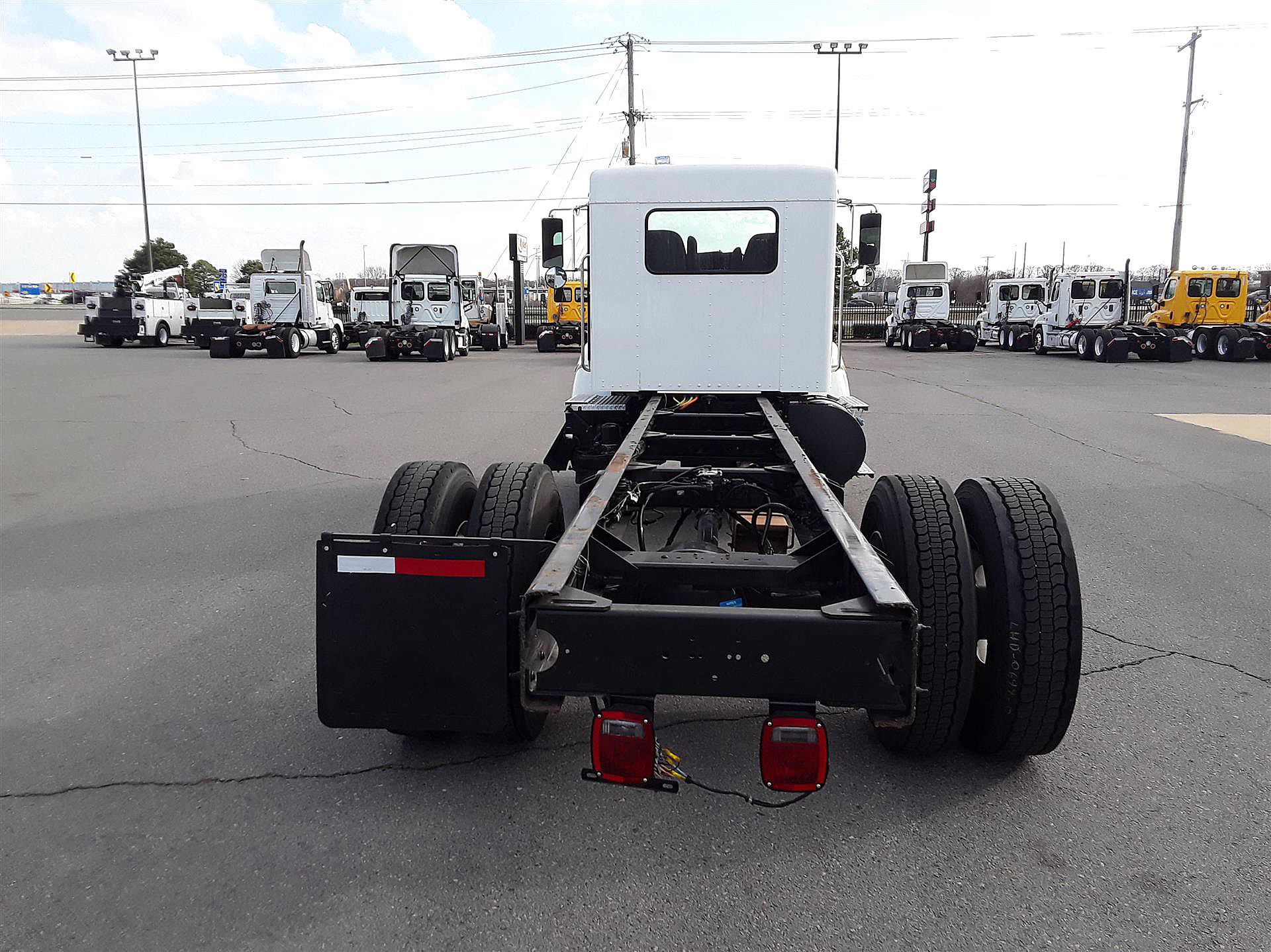 2016 Kenworth T-300 For Sale | Cab & Chassis | #658604