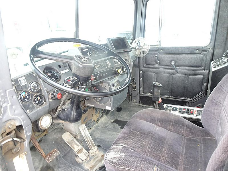 1995 Mack rd690s (For Sale) | Mixer | #10404