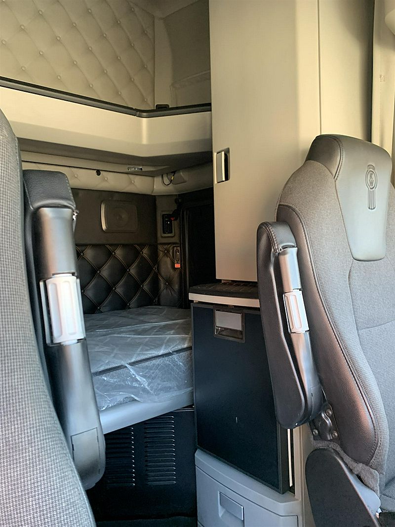 2022 Kenworth T680 (For Sale) | 76" Sleeper | #5763C