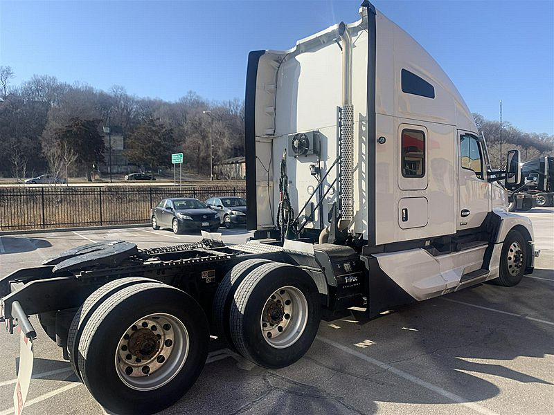 2022 Kenworth T680 (For Sale) | 76" Sleeper | #5763C