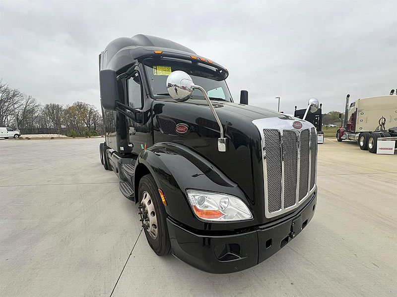 2020 Peterbilt 579 For Sale | 80" Sleeper | #0567488