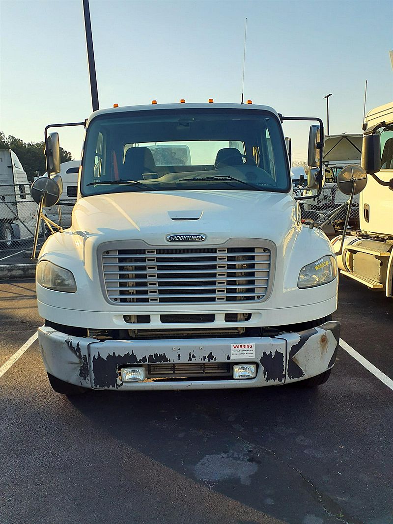 2019 Freightliner M2 106 For Sale | Day Cab | #839759