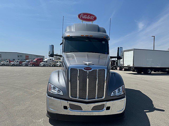 2023 Peterbilt 579 For Sale | 80" Sleeper | #33N802529