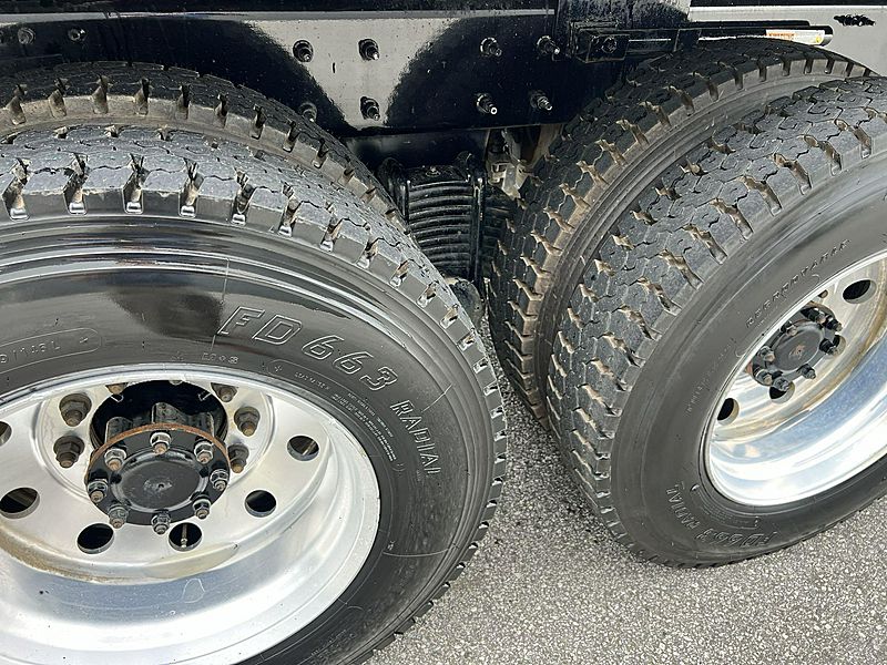 2020 Mack Granite GR64F (For Sale) | Dump Truck | # M001316