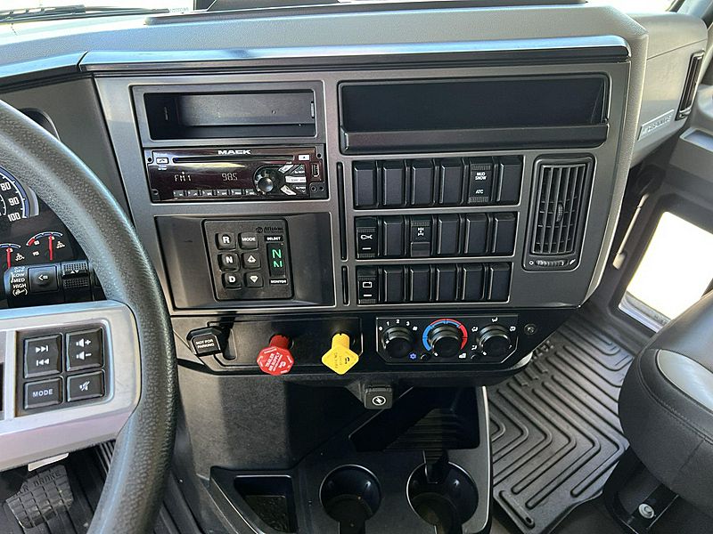 2021 Mack Granite GR64BR (For Sale) | Dump Truck | #15MU020630