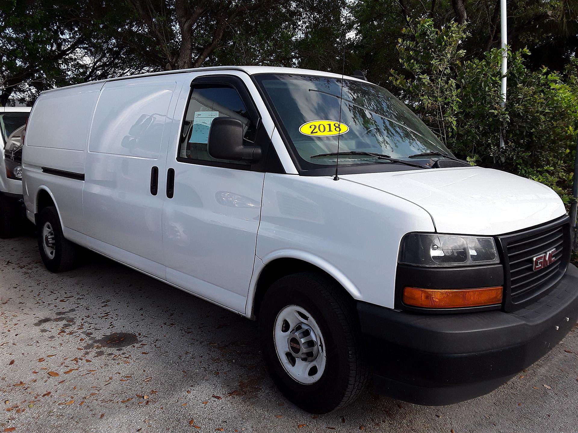 2018 GMC 3500 (PANEL VAN) (For Sale) | Day Cab | #833903