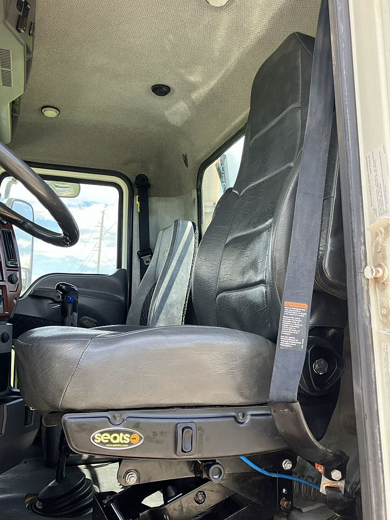 2017 Mack Pinnacle CXU613 For Sale | Day Cab | #HM078823