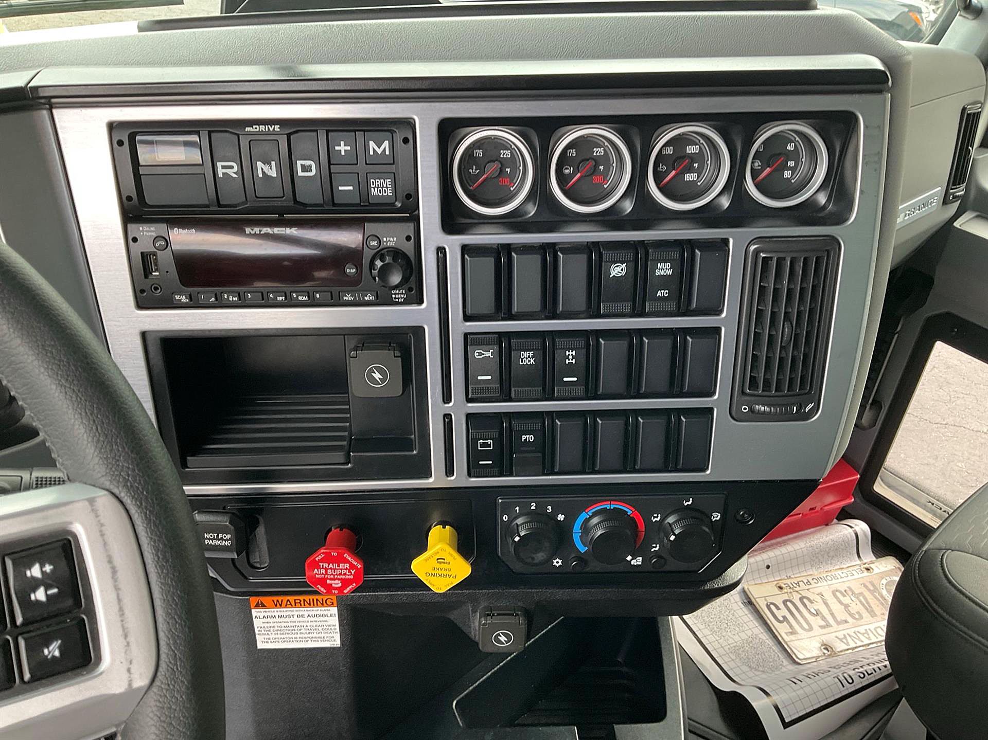 2023 Mack Granite (For Sale) | Dump Truck | #5650292