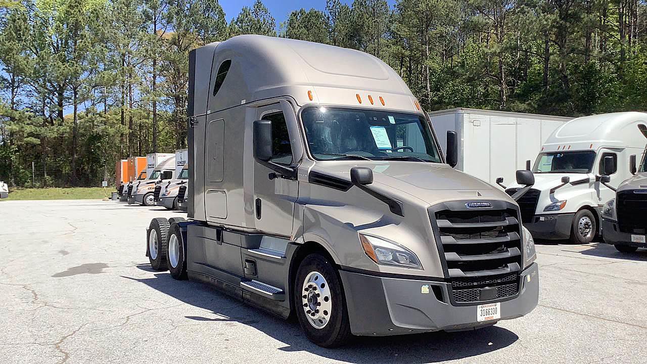 Unlocking The Road To Success Finding The Perfect Freightliner For Sale Near Me
