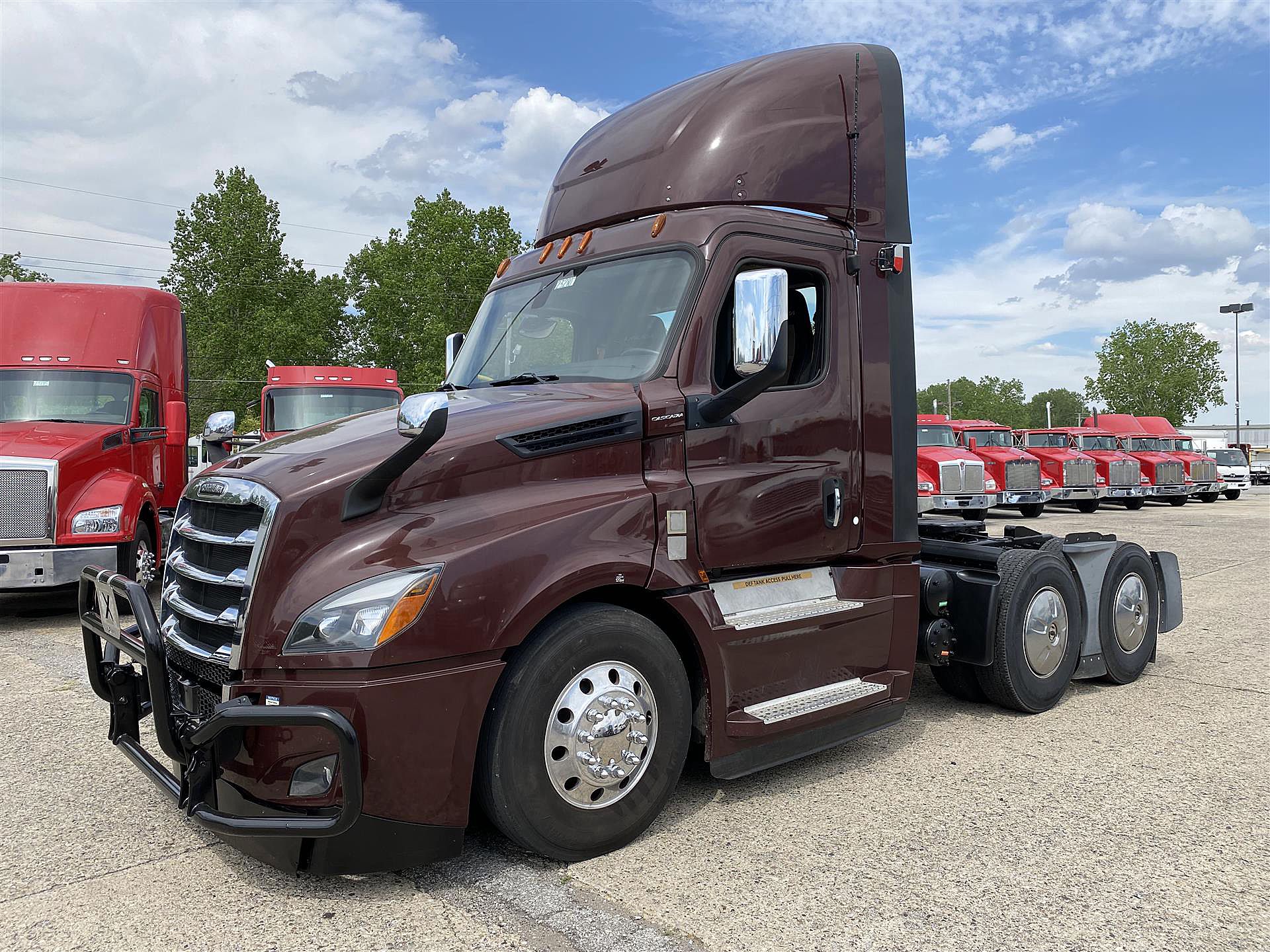 2019 Freightliner Cascadia 126 (For Sale) | Day Cab | #23278