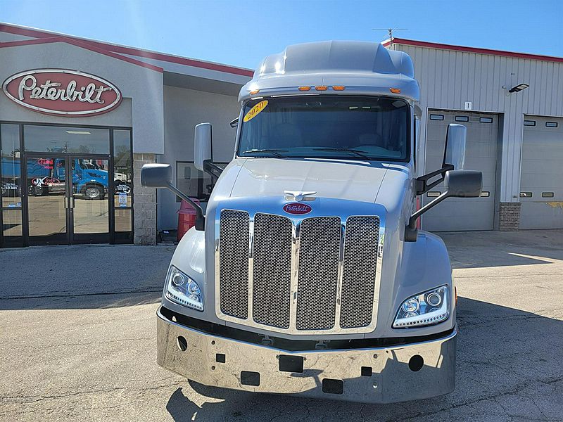 2020 Peterbilt 579 For Sale | 80" Sleeper | #8679275