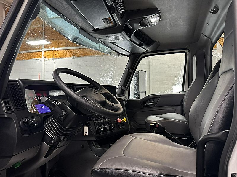 2025 International HX620 For Sale | Hook Lift | # SN798038