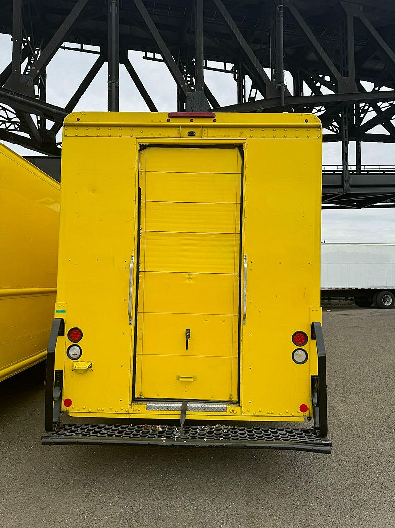 2017 Freightliner MT-55 WALK-IN (For Sale) | Day Cab | #665003