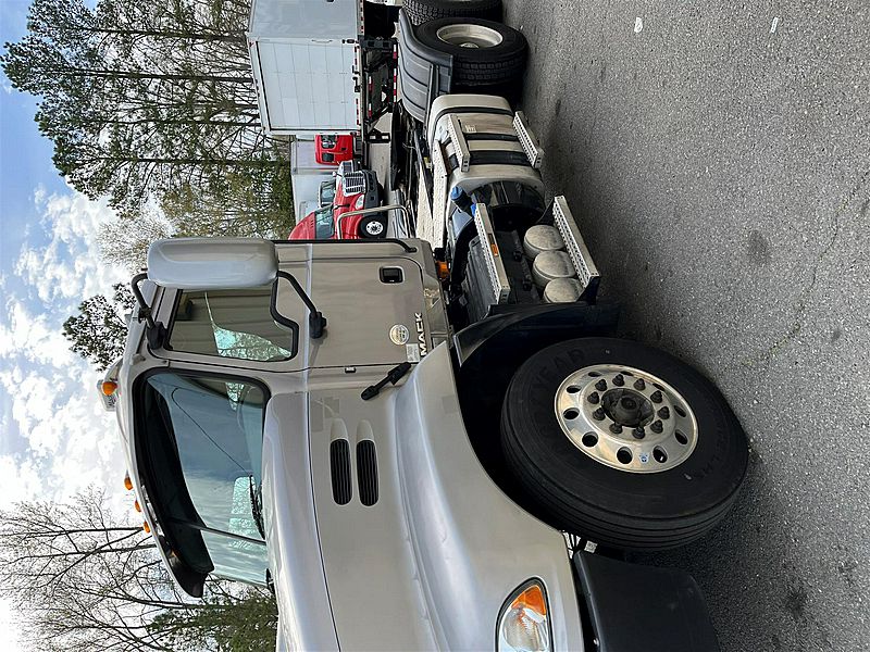 2017 Mack Pinnacle CXU600 (For Sale) | Day Cab | # 665859