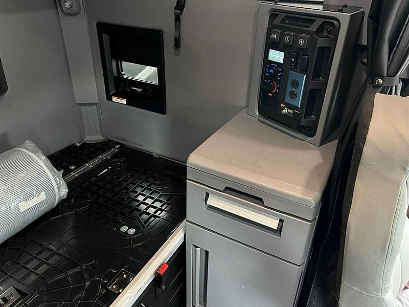 2022 Mack Anthem AN64T M742 For Sale | 70" Sleeper | #6991550