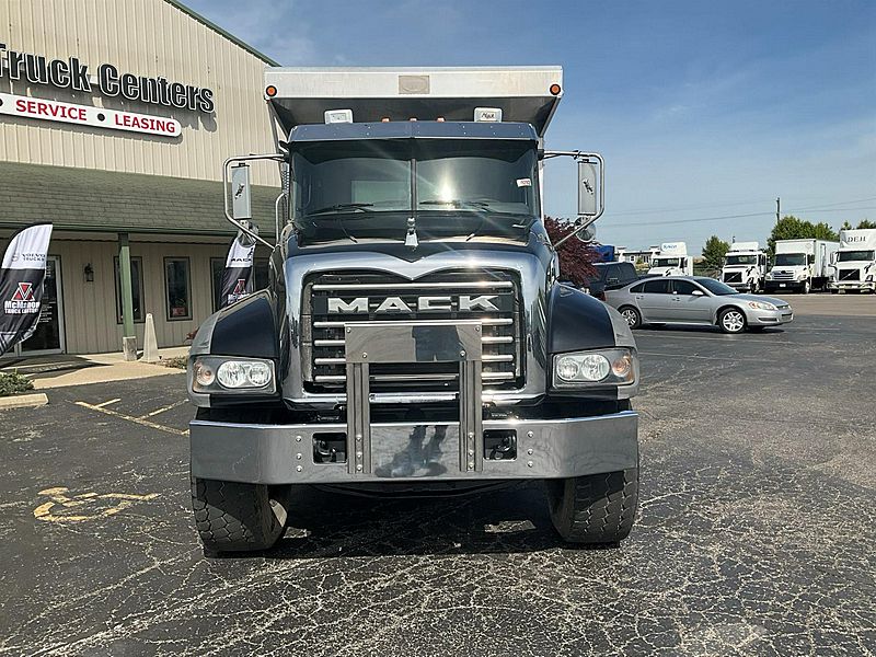 2017 Mack Granite GU713 (For Sale) | Dump Truck | #5650294