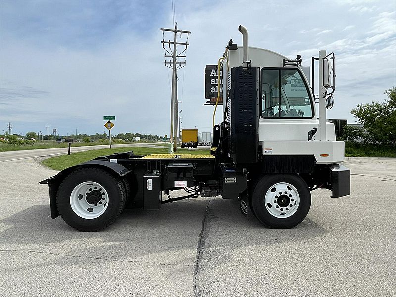 2024 Autocar ACTT42 For Sale | Yard Spotter | #13858AH
