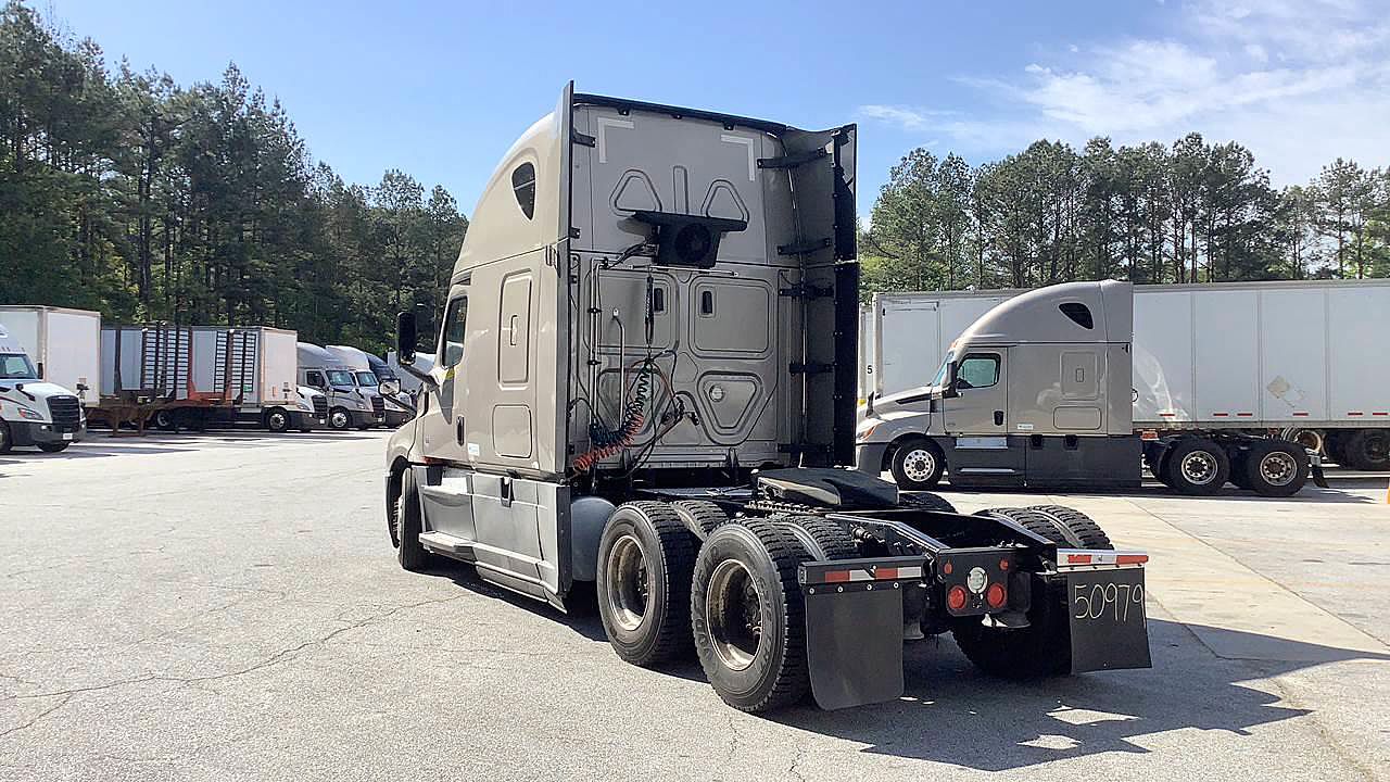 2020 Freightliner Cascadia (For Sale) | Sleeper Truck | #50979