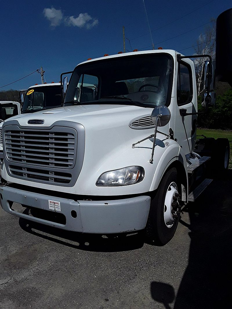 2017 Freightliner M2 112 For Sale | Day Cab | #661666
