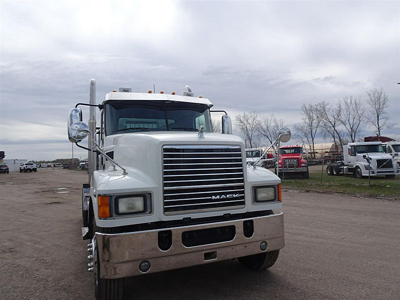 2015 Mack Pinnacle CHU613 (For Sale) | Day Cab | #10434