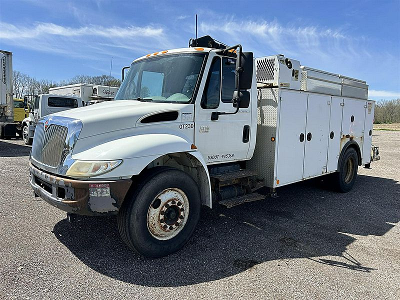 2006 International DuraStar 4300 (For Sale) | Service Truck | #C21