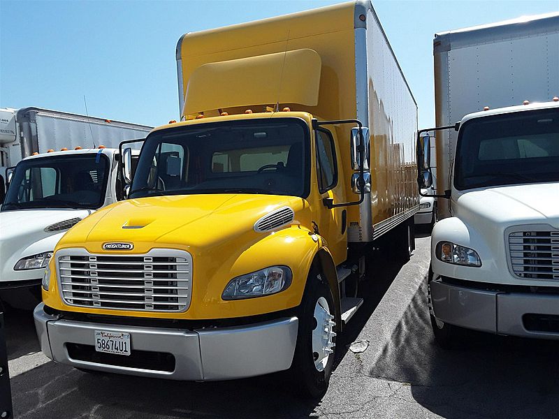 2015 Freightliner M2 106 (For Sale) | Day Cab | #323077
