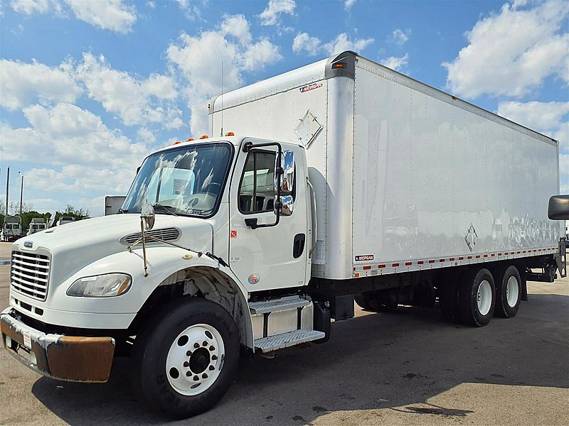 2018 Freightliner M2 106 For Sale | Day Cab | #750343