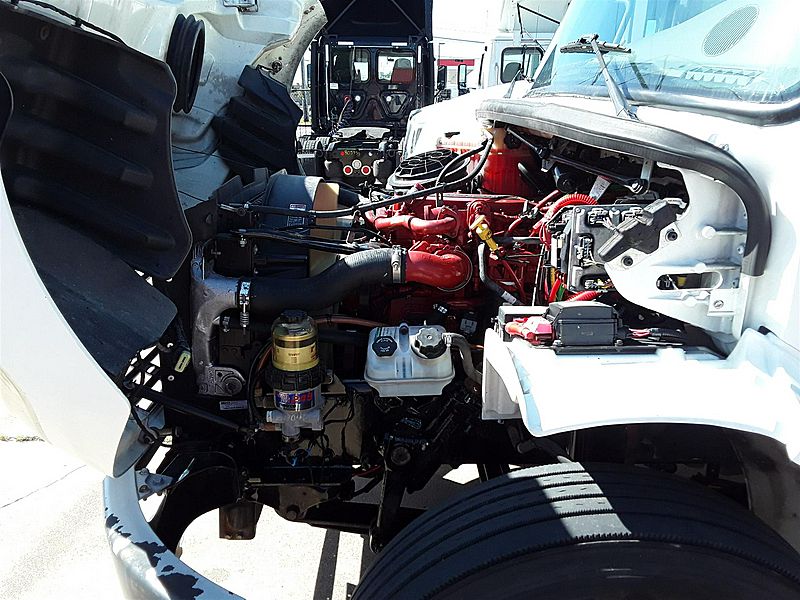 2019 Freightliner M2 106 (For Sale) | Day Cab | #827825