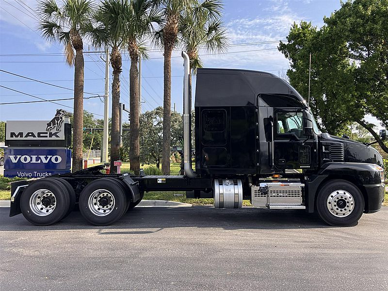 2025 Mack Anthem AN64T For Sale | Sleeper Truck | #08AN049854