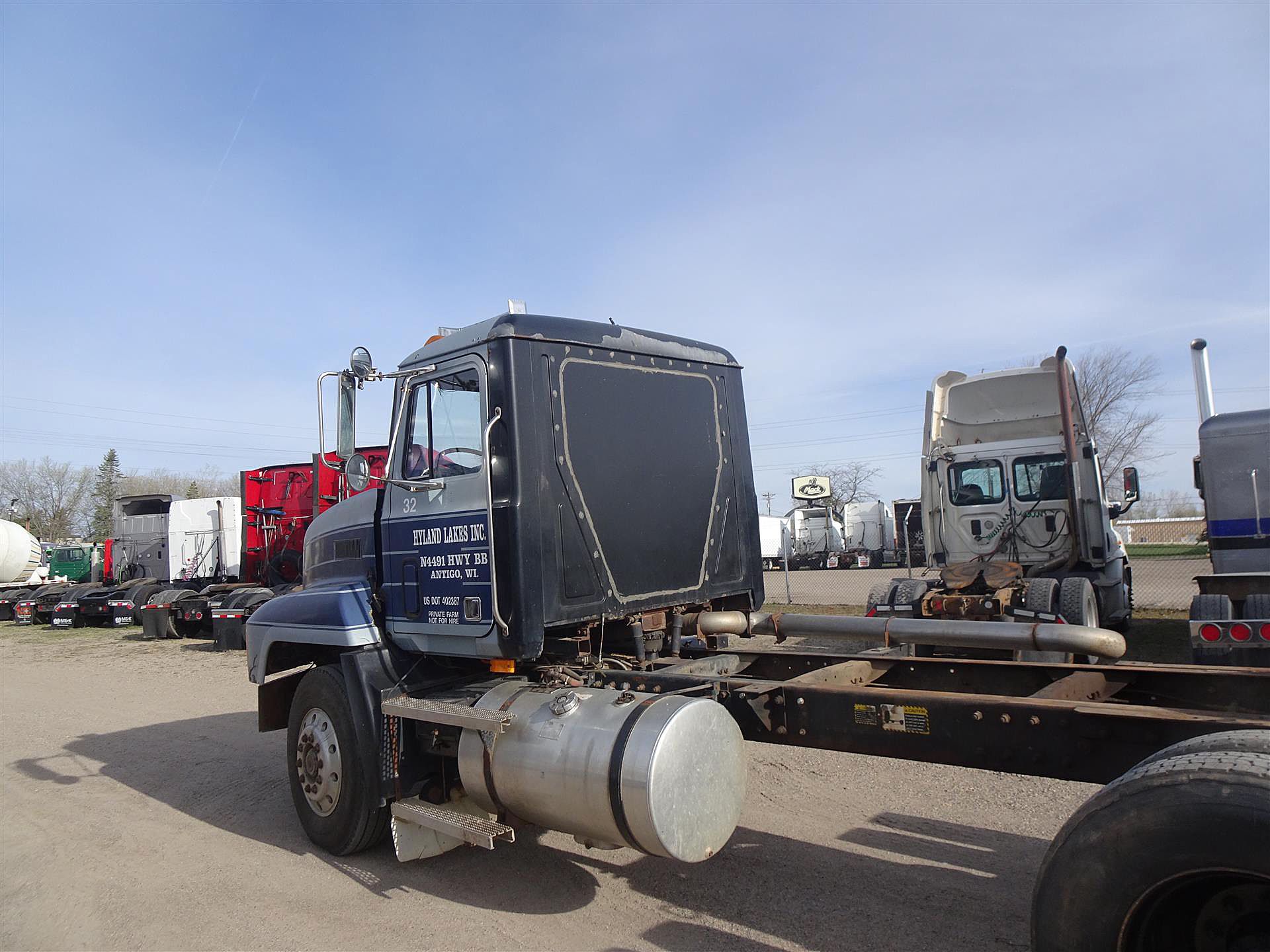 1995 Mack Pinnacle CH613 (For Sale) | Day Cab | # 10119