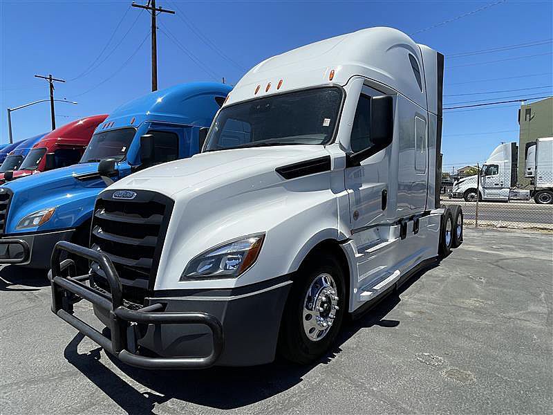 2021 Freightliner Cascadia 126 For Sale | 72" Sleeper | #264692